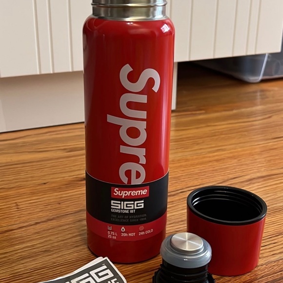 Supreme | Dining | Supreme Sigg Vacuuminsulated Flask | Poshmark